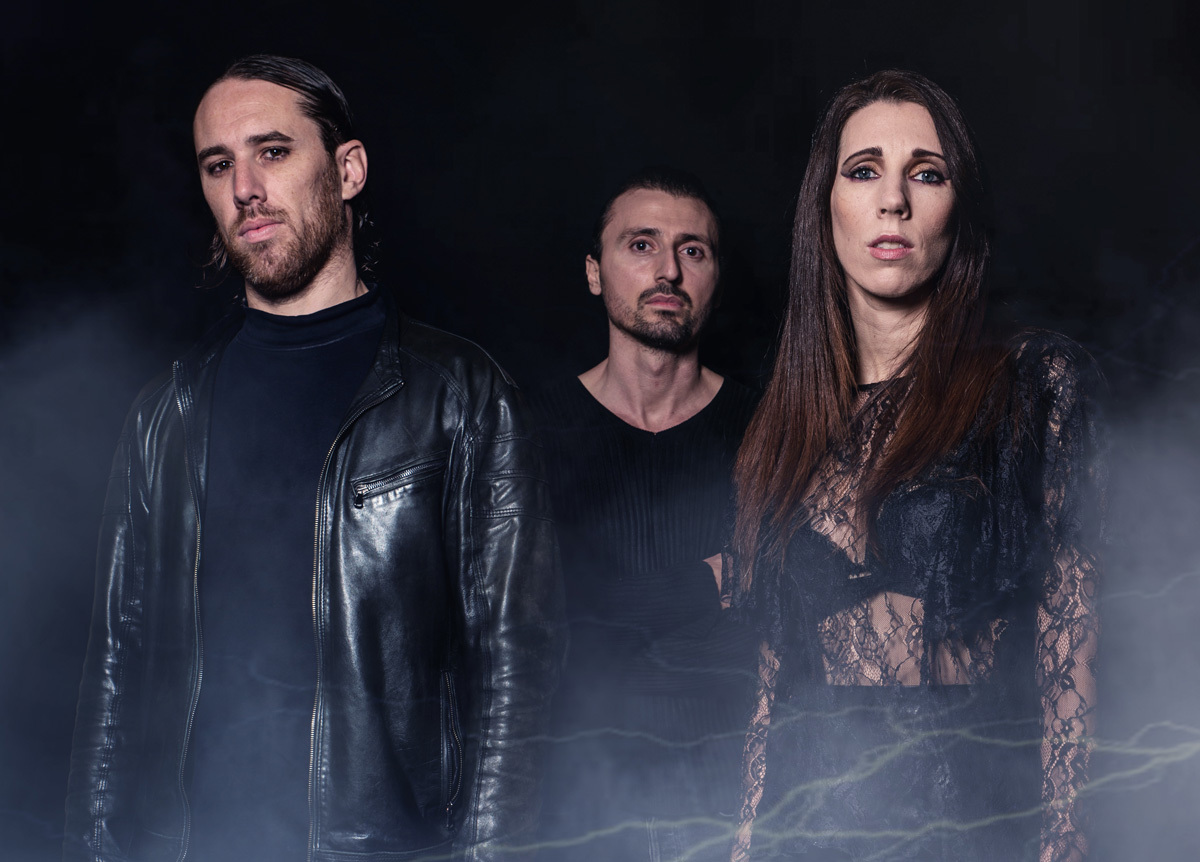 Kerion – “Tales Of The Past (Best of Kerion)” - musicpunch.de